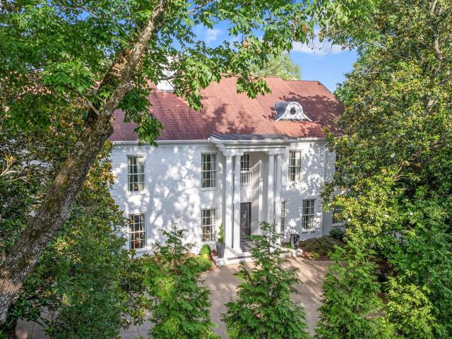 5028 Franklin Pike