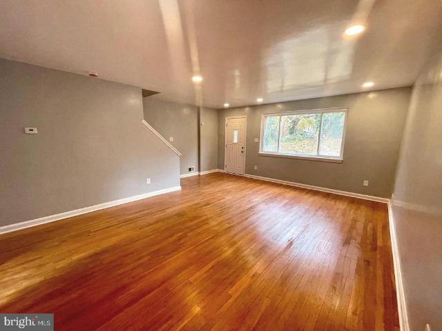 5028 Roseld Court