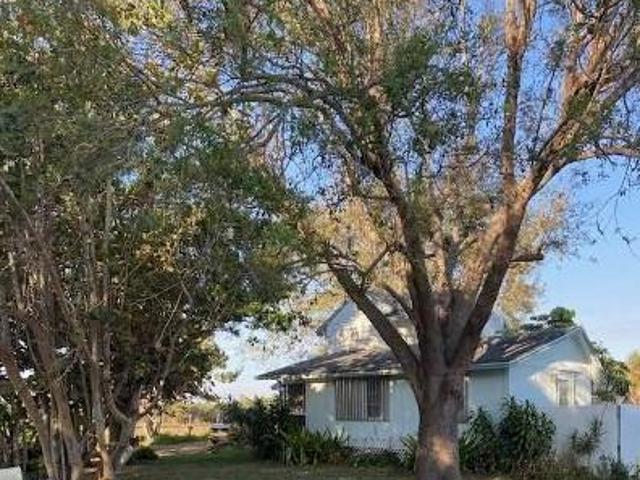 5028 SE Alicia St, Stuart, FL 34997
