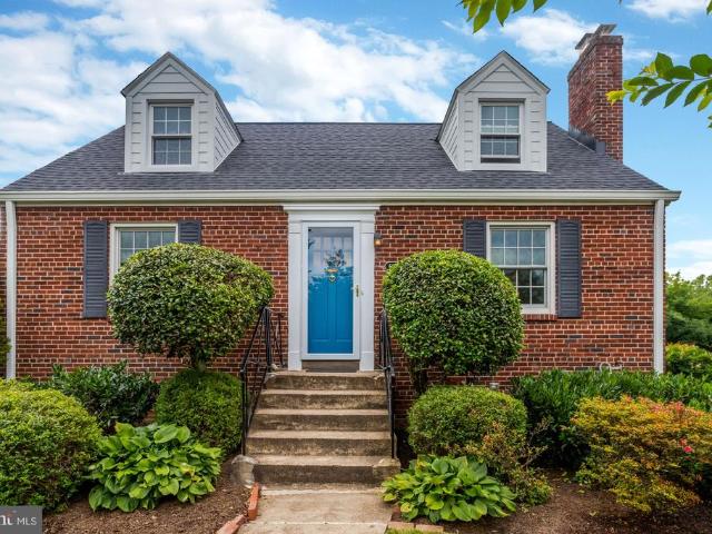 5028 25Th Street N