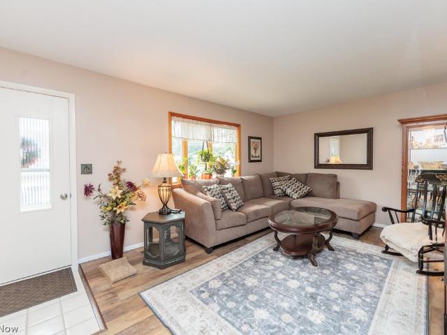 5029 Oakview Drive