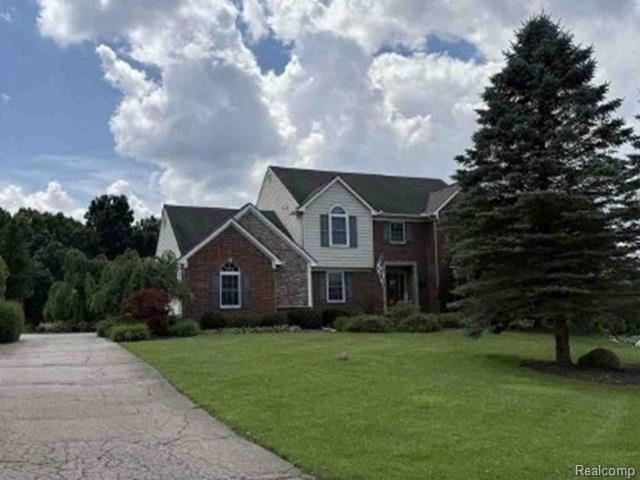 5029 Ashford Rd, Independence, MI 48348