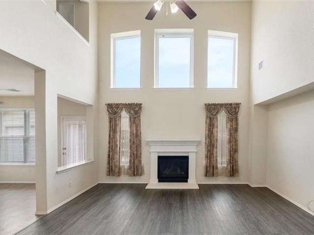 5029 Coral Cv, Denton, TX 76210