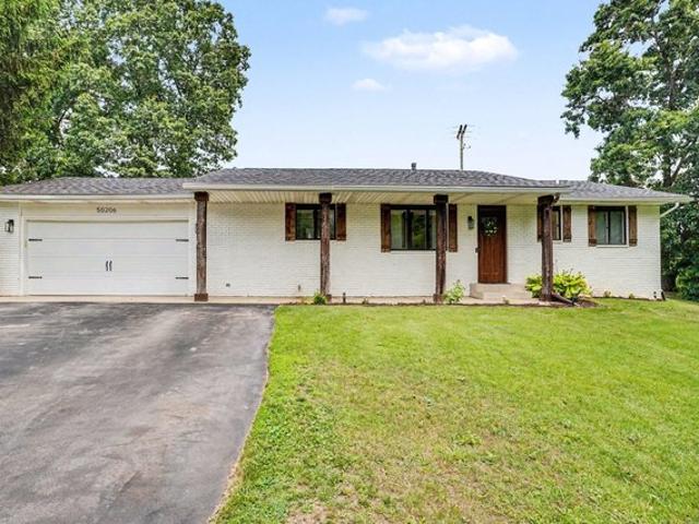 50206 Carino Ct, Paw, MI 49079