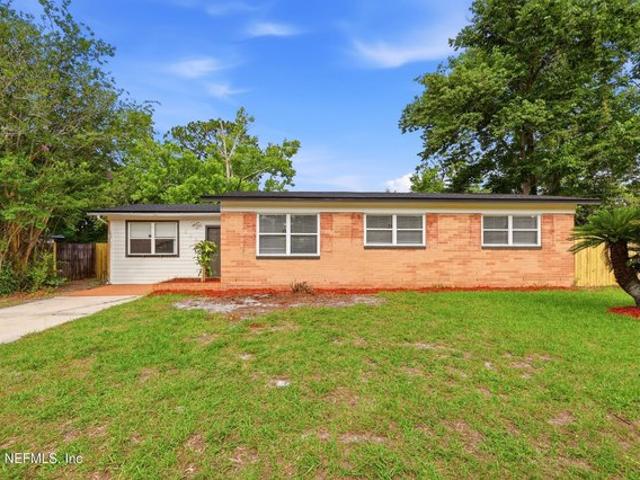 5020 Bilken Dr E, Jacksonville, FL 32210