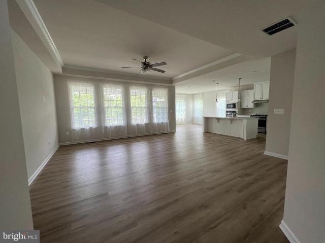 5020 Birch Leaf Circle