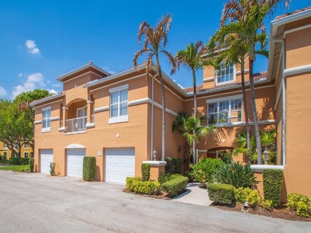 5020 Fairways Cir, Unit J202, Vero Beach, FL 32967 | MLS #296047 | Compass