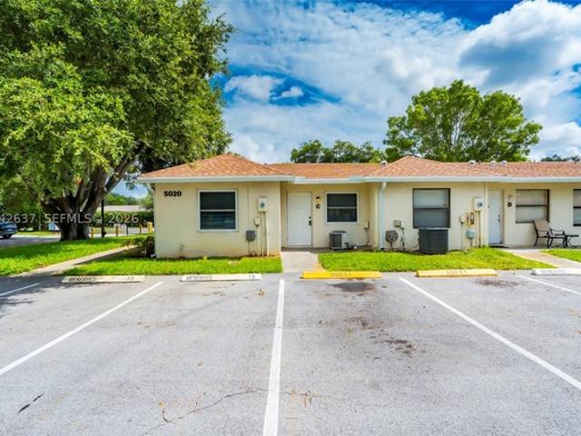 5020 Sanctuary Way Apt C, West Palm Beach, FL 33417