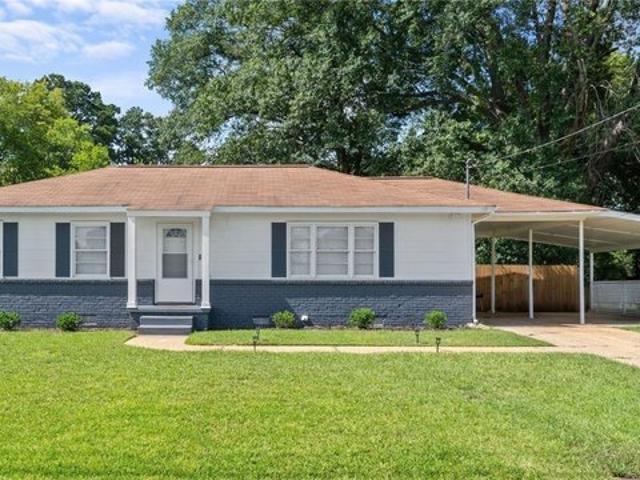 5020 29th St, Tuscaloosa, AL 35401