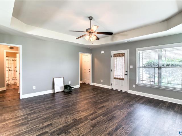 5021 Montauk Trail