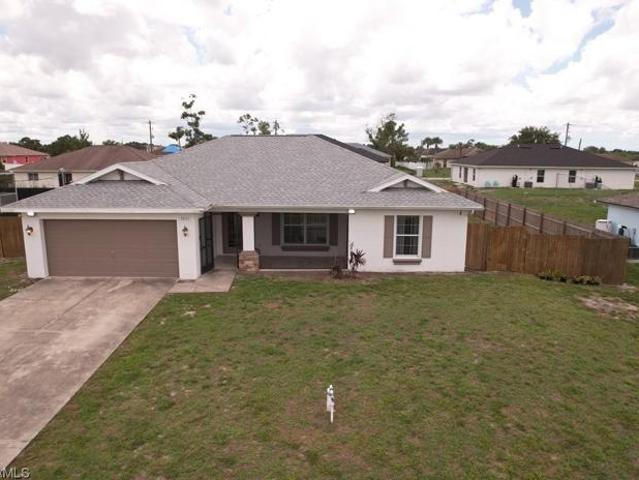 5021 Benton St, Lehigh Acres, FL 33971