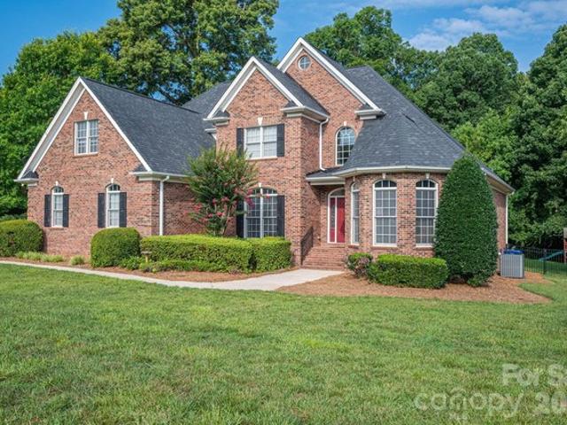 5021 Graystone Estates Dr, Belmont, NC 28012