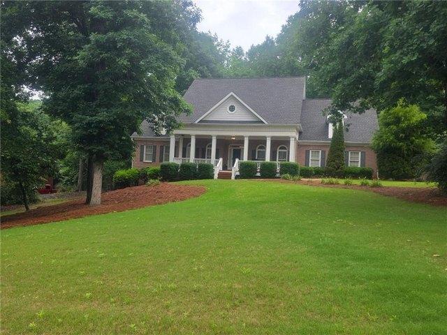 5022 Oak Farm Way, Flowery Branch, GA 30542