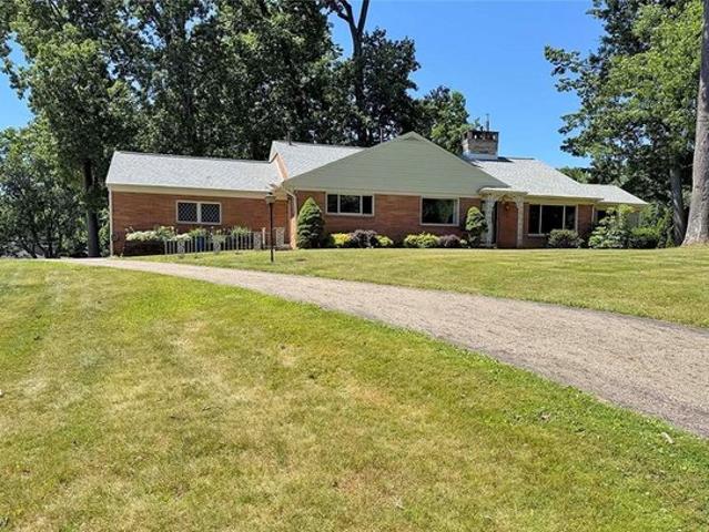 5022 Lawndale St NW, Canton, OH 44708