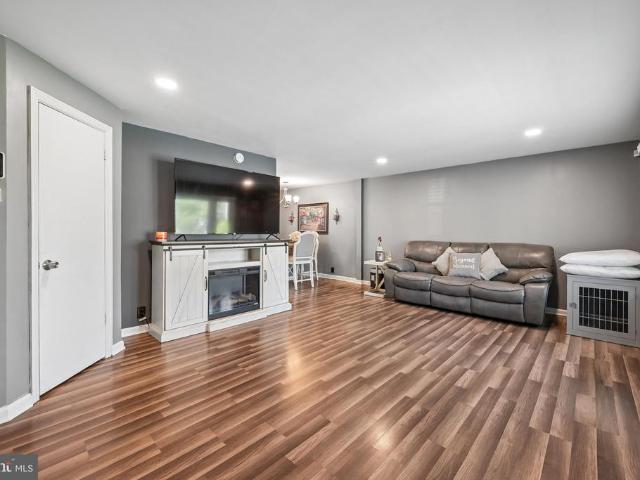 5022 River Road