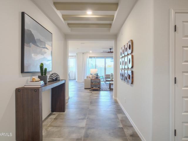 5022 w capistrano avenue