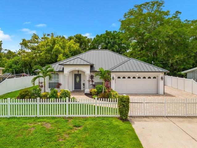 5022 20th Street Ct E, Bradenton, FL 34203