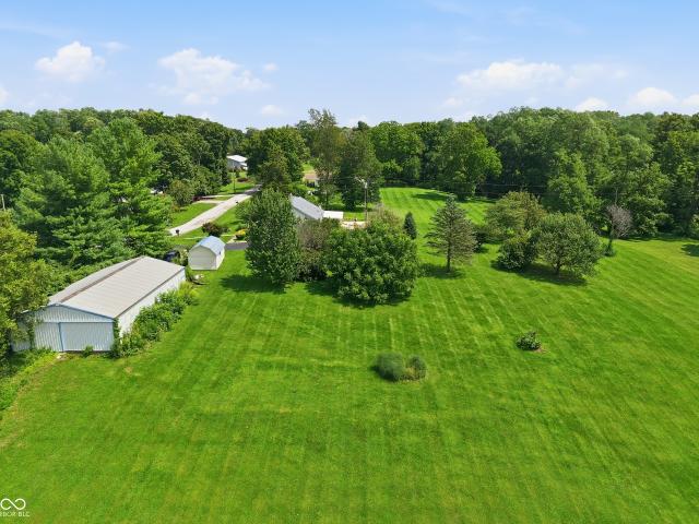 5023 E County Road 400 S