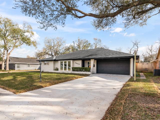 5023 Redstart Street