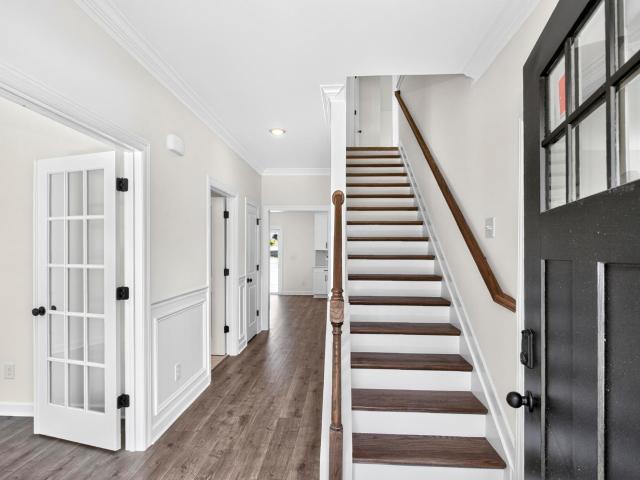 5023 Salient Dr