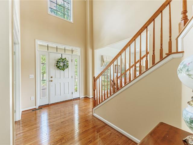 5023 W Ridge Run
