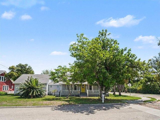 502 7th Ave W, Palmetto, FL 34221