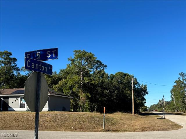 502 Canton Ave, Lehigh Acres, FL 33972 | MLS #2026003