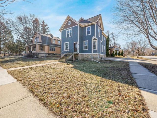 502 Cass St, Green Bay, WI 54301