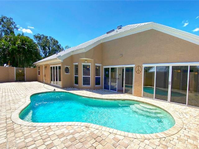 502 Cross Creek Cir, Sebastian, FL 32958 | MLS #293113 | Compass