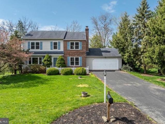 502 Bow Ln, Gilbertsville, PA 19525