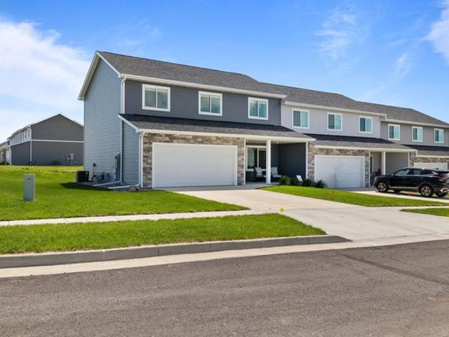 502 Balsam Dr, Gilbert, IA 50105