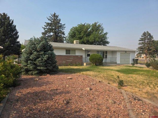 502 Garnet Ave, Delta, CO 81416