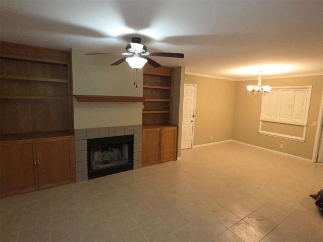 502 Dewberry Dr