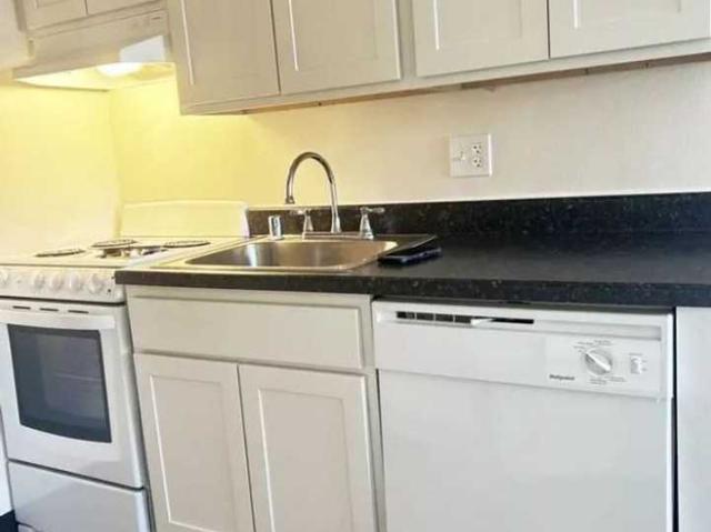 502 E Main St Studio Apartment for Rent at 502 E Main St, Madison, WI 53703 Downtown Madison