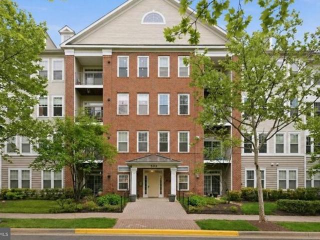 502 King Farm Blvd Apt 206, Rockville, MD 20850