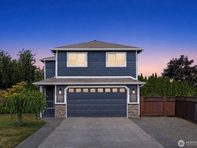 502 Jackson Ct, Nooksack, WA 98276