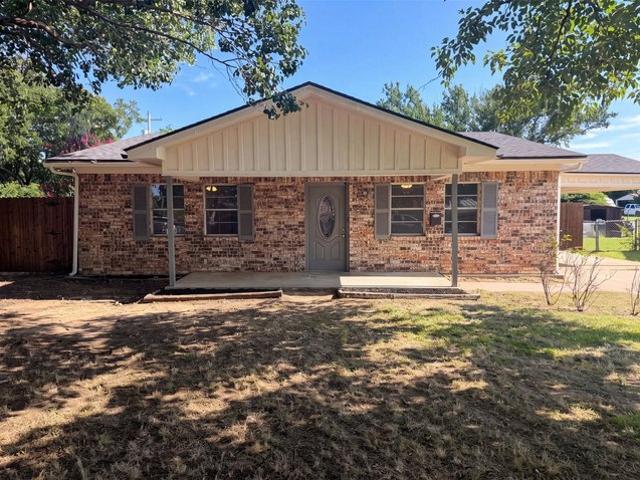 502 Jennings St, Nocona, TX 76255