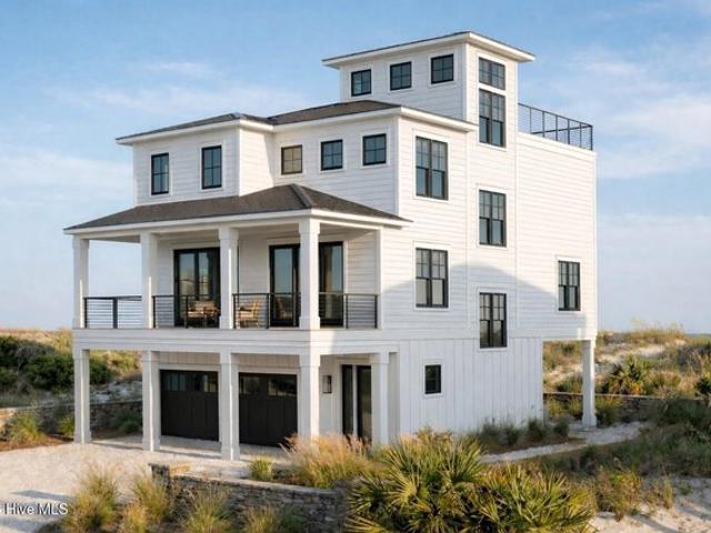 502 Ocean Blvd, Carolina Beach, NC 28428