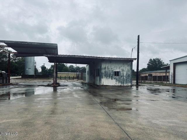502 Old Morton Road