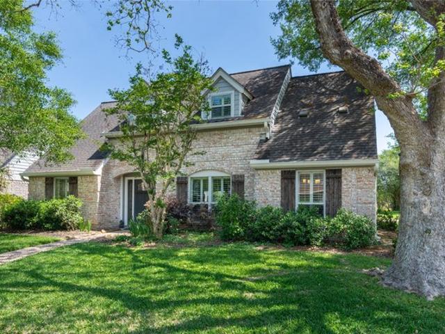 502 Lorie Ln, Pasadena, TX 77586