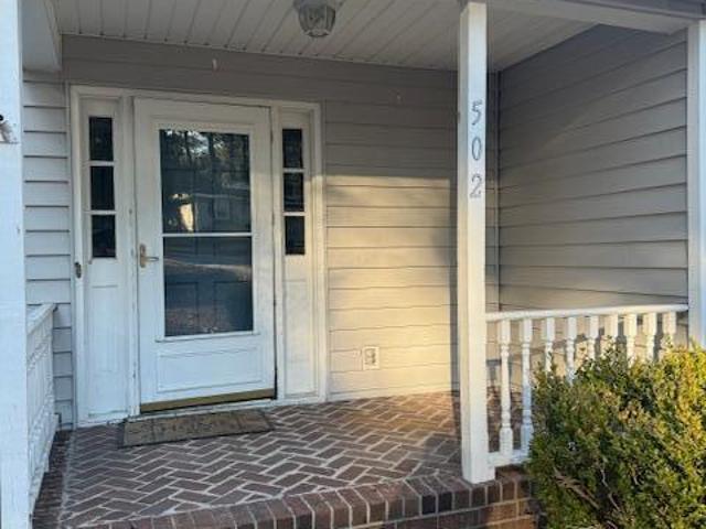 502 Lancelot Drive