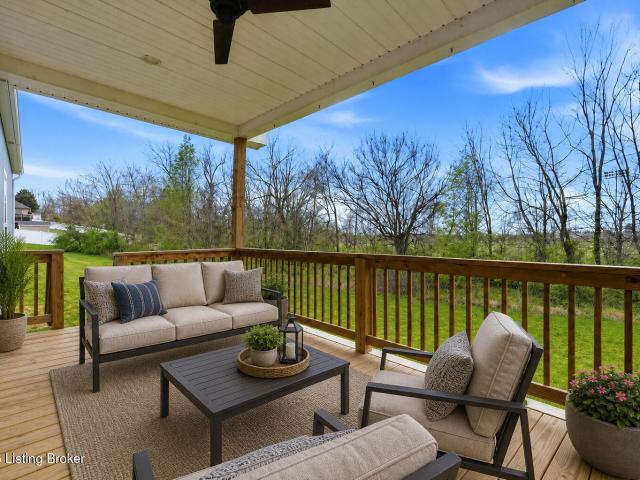 502 Langley Trace