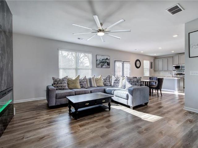 502 McGinnis Cir, Calhoun, GA 30701 | MLS #7806