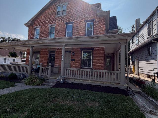 502 N College Street