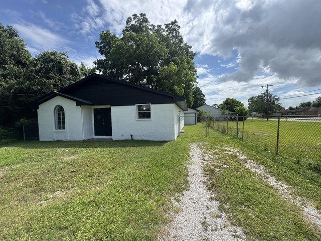 502 N Oak St, Texas City, TX 77591