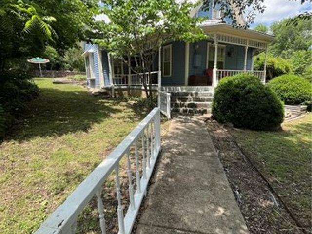 502 N Rock St, Yellville, AR 72687