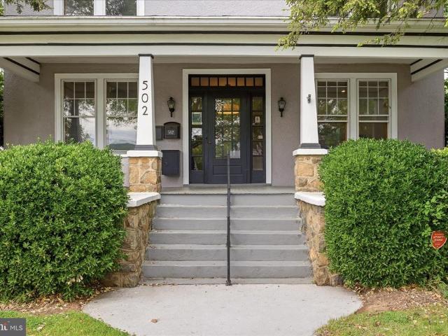 502 N Royal Avenue
