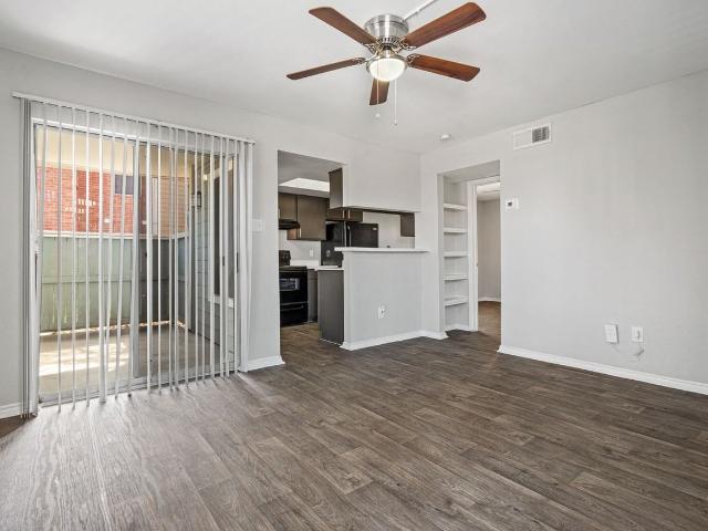 502 North Move in Today! 1 Bedroom Apartment for Rent at 502 W Longspur Blvd, Austin, TX 78753 North Lamar