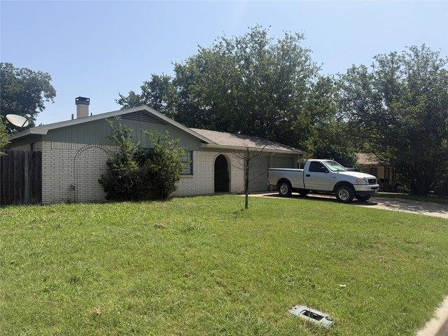 502 Nancy Dr, Glen Rose, TX 76043