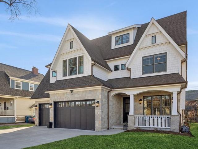 502 S Fairview Ave, Elmhurst, IL 60126